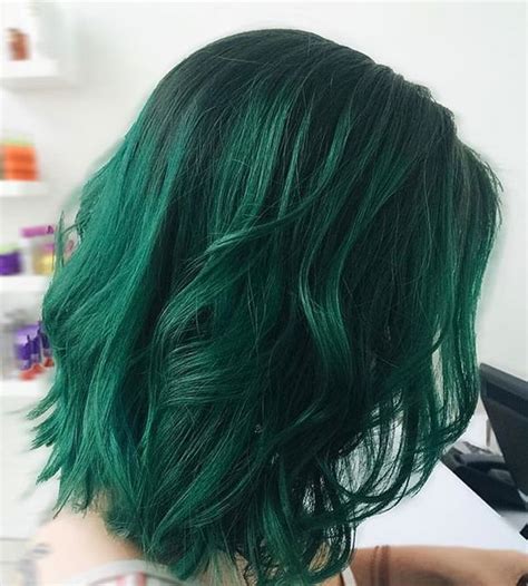 30 Glamorous Light To Dark Green Hair Styles Trending Now Dark Green