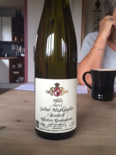 Ernst Minges Rhodter Rosengarten Gelber Muskateller Feinherb Vivino
