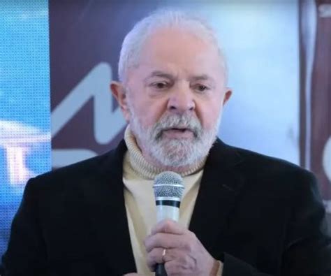 Notícias Lula promete reajuste acima da inflação para o salário