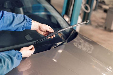 Step By Step Guide On How To Change Car Wiper