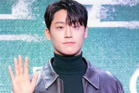 Biodata Profil Lee Do Hyun Pemeran Joo Yeo Jung The Glory Karir Nama