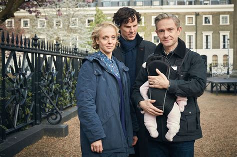Sherlock Season 4 Episode 1 Review The Game Is Afoot Right Under Our