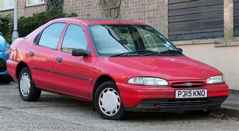 P315 KNO 1996 Ford Mondeo 16v LX 5 Door 1796cc Supplied Flickr