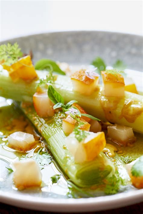 Poireaux vapeur au haddock vinaigrette aux herbes recettes à la vapeur