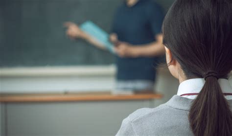 衝撃思春期の女の子に起きる体の変化5選こんなことが起きるのか よむよむ