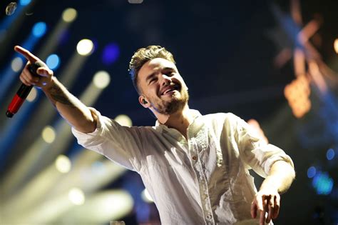 Liam Payne Harry Styles Se Pronuncia Sobre Morte Do Amigo E Faz Texto