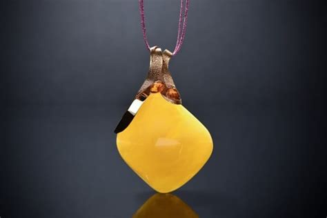 Z Oty Naszyjnik Z Bursztynem I Naturalnymi Kamieniami Amber Shop