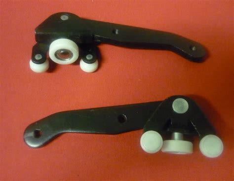Sliding Door Roller Guide Hinge Bottom Left Fits VW Transporter T5