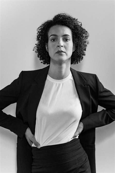 Leah Doz