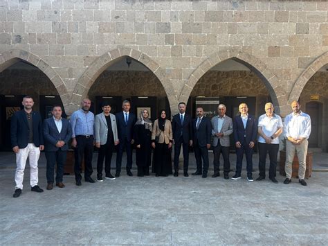 BESMELE İ ŞERİF HAT SERGİSİ KÜLTÜR YOLU FESTİVALİ KAPSAMINDA VANA