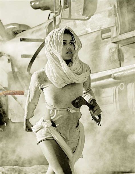 Zoë Kravitz As Toast The Knowing In Mad Max Fury Road Via The Mad Max Wiki Mad Max Mad Max