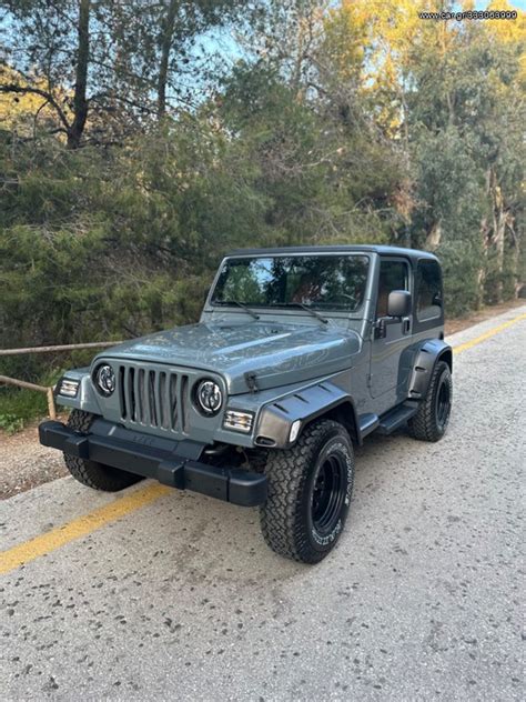 Car Gr Jeep Wrangler