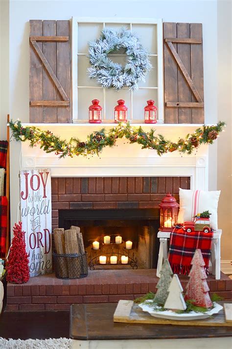 20 Christmas Decorating Ideas For Fireplace Mantels DECOOMO