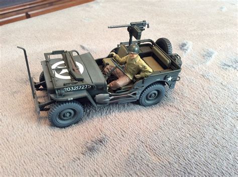 US Willys MB Jeep Plastic Model Military Vehicle Kit 1 35 Scale