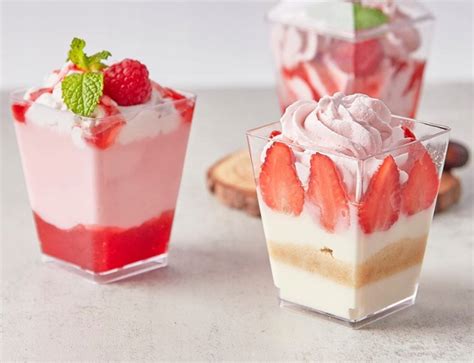 Pucharki plastikowe do Deserów 10x90ml kwadratowe Gokuran