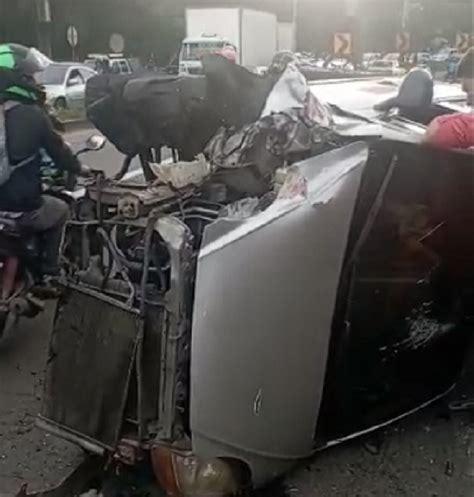 Conductor Al Parecer Embriagado Causa Accidente En La Autopista A