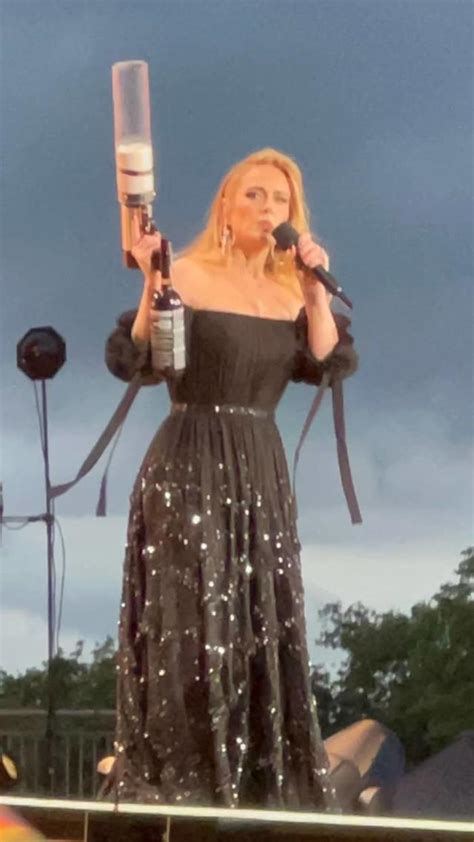 We Need To Talk About Adele And Her Obsession With T Shirt Cannons