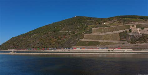 Herbstbeginn 2021 Am Mittelrhein Im Binger Loch Mit Rail Flickr
