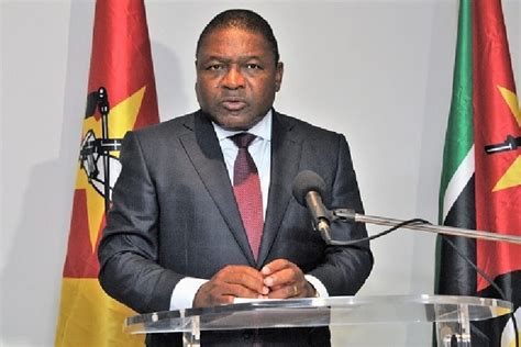 Folha de Maputo Notícias Nacional PR recebe funcionários e