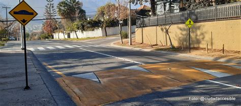 Más cruces peatonales a nivel vereda Corporación Ciudad Accesible