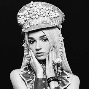 Poppy Play Destroy Amass