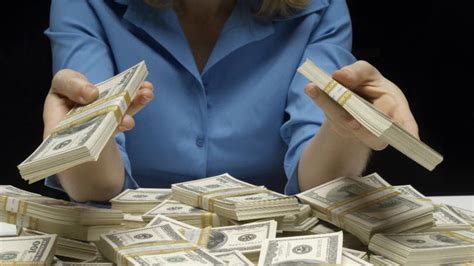 Os Segredos Das Pessoas Ricas Economia Cultura Mix