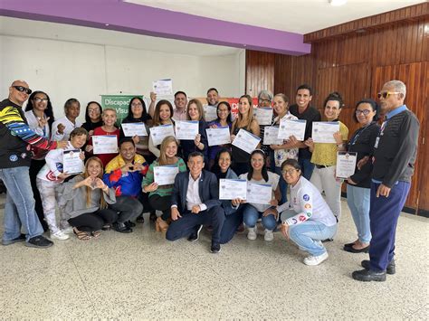 Colegio de Odontólogos de Venezuela y Fundaesperanza promueven la