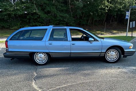 1991 Oldsmobile Custom Cruiser 2 Barn Finds