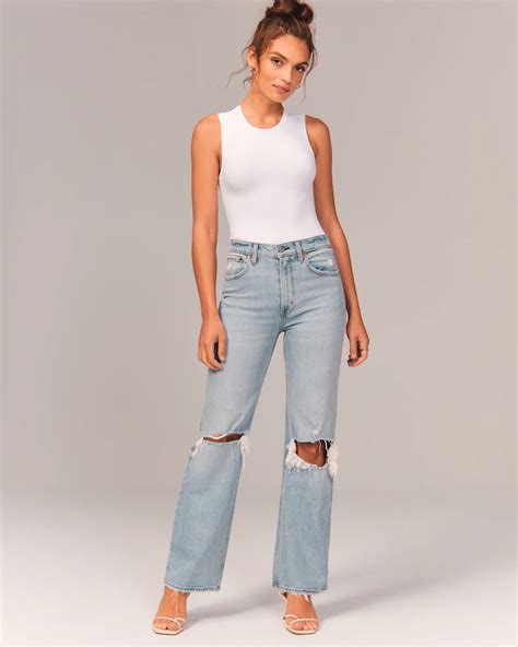 Abercrombie Fitch 90s Ultra High Rise Relaxed Jeans