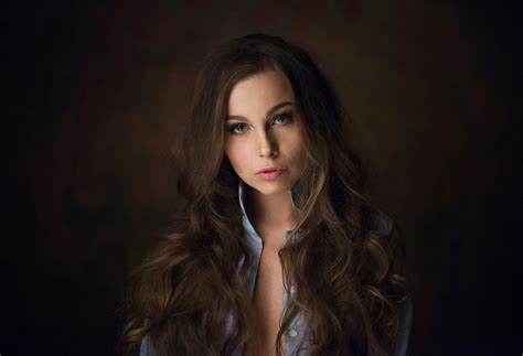 Face Women Model Portrait Simple Background Long Hair Photography