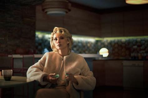Sagrada Familia Lo Que Debes Saber Sobre La Serie De Netflix Manolo