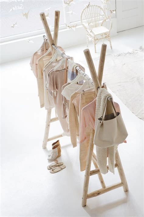 TRANSFORMATIONS DE VÊTEMENTS ET ACCESSOIRES IDÉES MAISON Clothing