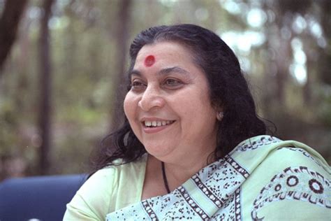 HH Shri Mataji Nirmala Devi Lane Cove River Park Sydney 1983 03
