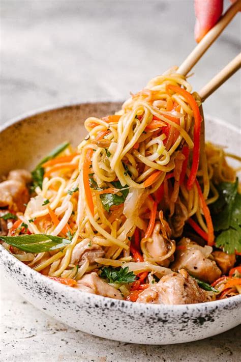 Easy Chicken Chow Mein Recipe Ready In Minutes