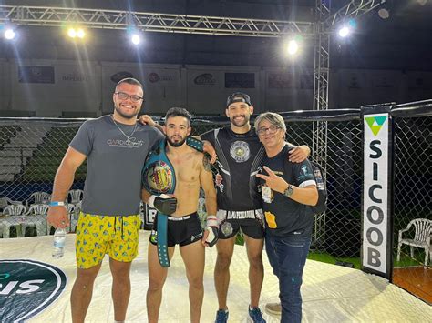 VÍDEO Lutadores de MMA da região conquistam cinturão Jornal Integração