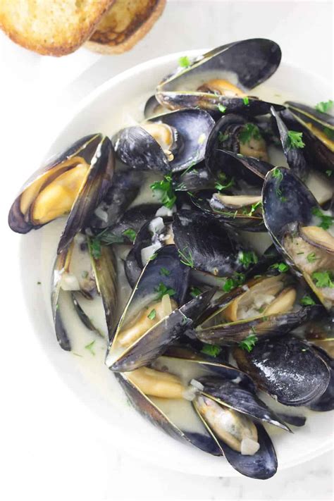 Mussels Recipe White Wine Garlic