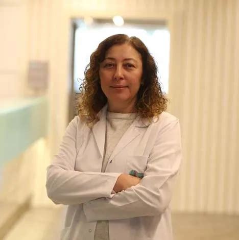 Uzm Dr Mürüvvet Topaloğlu İstanbul Psikiyatri Randevu Al
