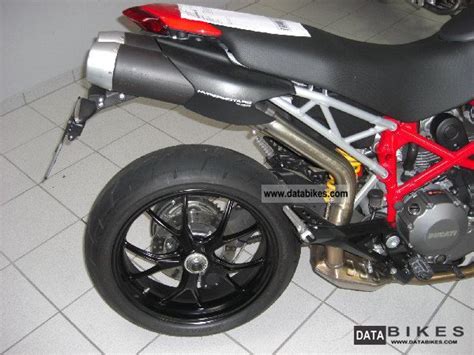 2010 Ducati HYPERMOTARD 796 RED