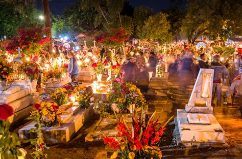 Día de Muertos tradición mexicana que trasciende en el tiempo