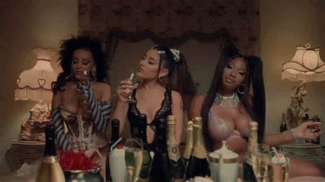 Season 34 Ep 3 GIFs Get The Best On GIPHY