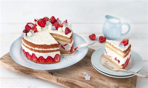 Mala Torta Od Jagoda I Mascarpone Sira Recept Dr Oetker