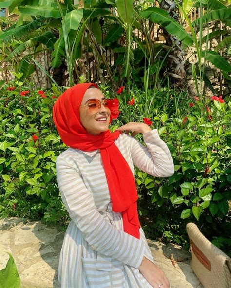 Pin by 𝚖𝚒𝚜𝚜 𝚊𝚖𝚒𝚛𝚊 030 on HIJAB Hijab fashion Fashion Hijab