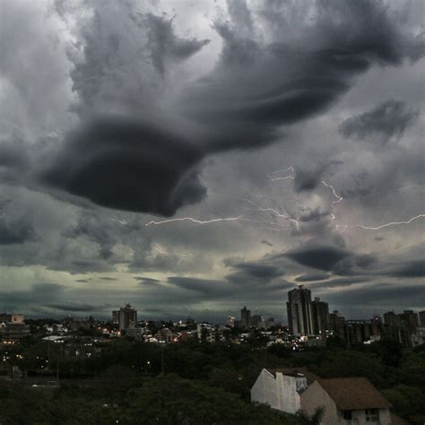 Anuncian lluvias intensas con tormentas eléctricas para este miércoles