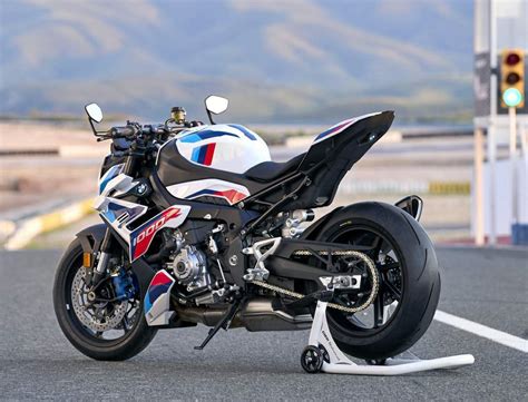 Bmw M R