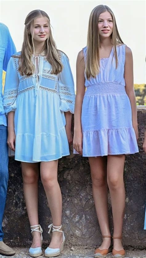 Princess Leonor Infanta Sofia Gaya Model Pakaian Korea Mode Wanita