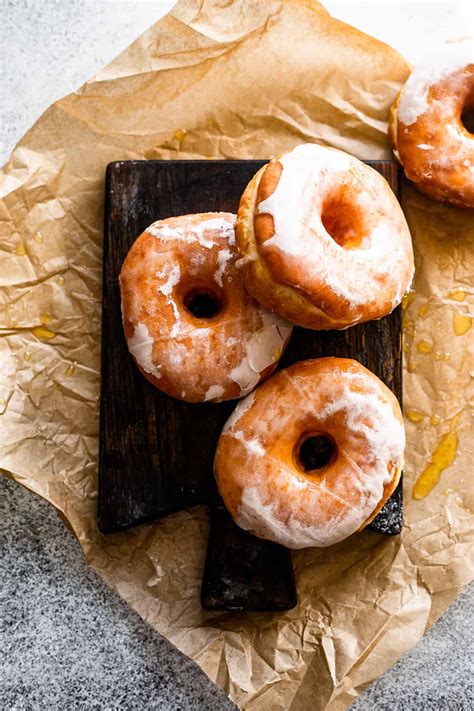 Baked Apple Cider Doughnuts With Maple Glaze Easy Weeknight Recipes