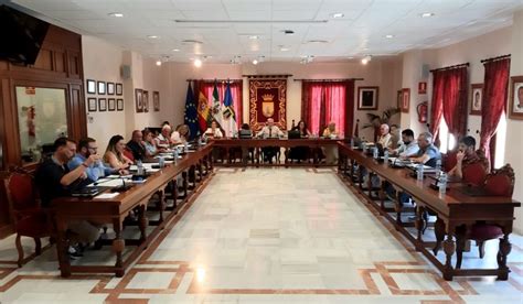 El Pleno aprueba como días de fiesta local el 16 de febrero el el 5 de