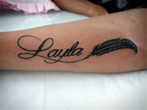Amor de madre 27 ideas de Tatuajes de nombres de hijos para mamás que