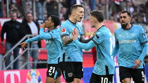 Colonia Bayer Leverkusen 0 2 Gol Di Frimpong E Grimaldo Xabi Alonso