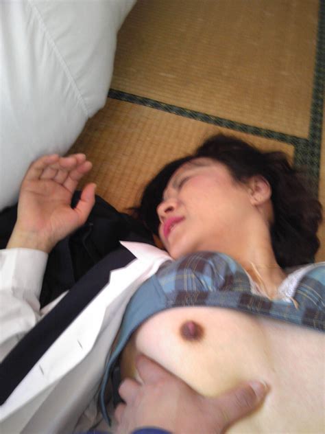 顔出し素人奥さん画像投稿画像and妻のオマンコ投稿写真 Free Download Nude Photo Gallery